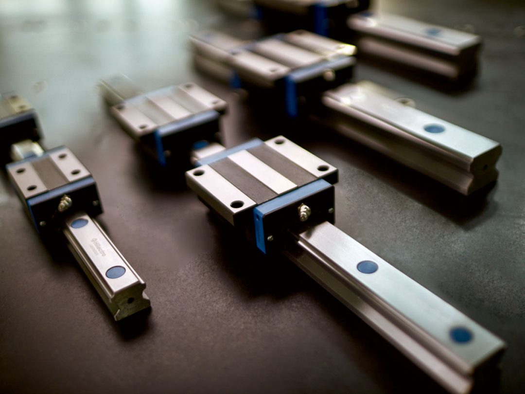 Linear Guides – Hilectro Precision